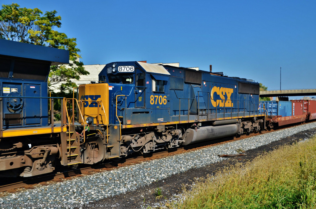 CSX 8706